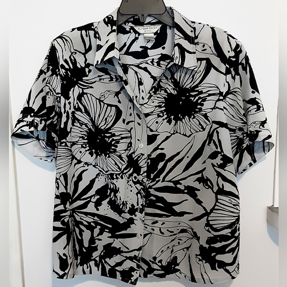 Allison Daley | Tops | Allison Daley Blouse Bold Floral Black Silver ...